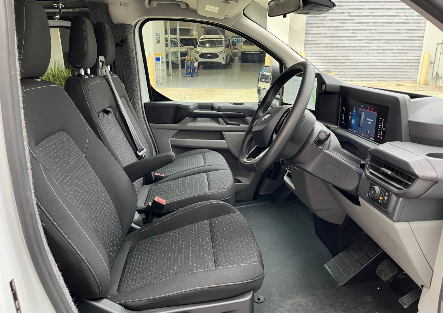 Ford Transit Custom Trend 2WD - Frontline Camper Conversions Pty Ltd